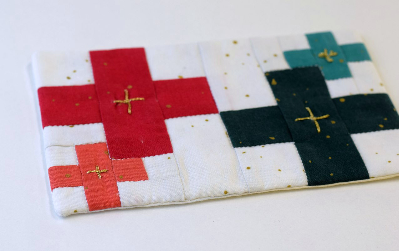 Quilted Blooms: Postcard Exchange Blog Hop Plus Signs