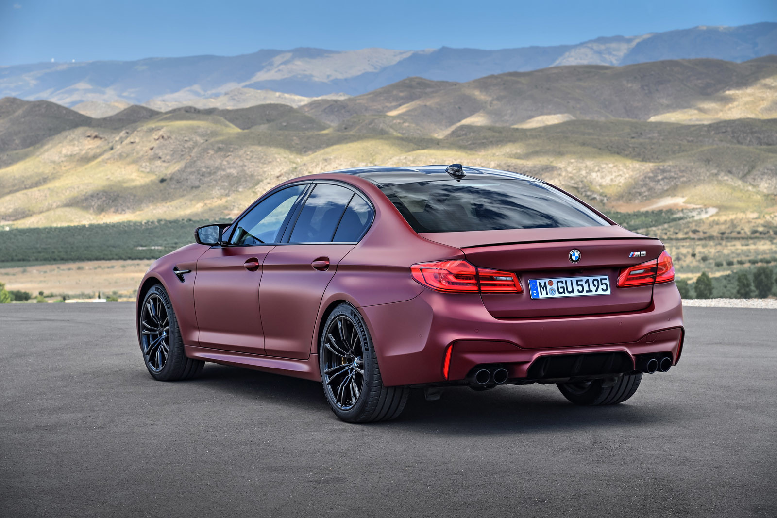 BMW M5 First Edition