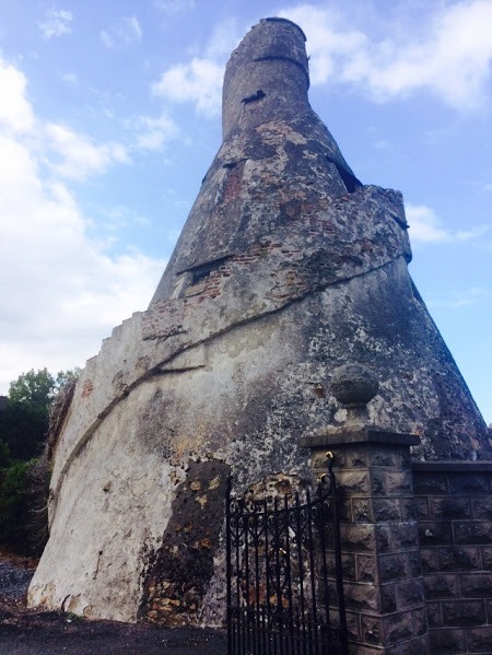 Patrick Comerford: The Bottle Tower, a unique landmark and unusual ...