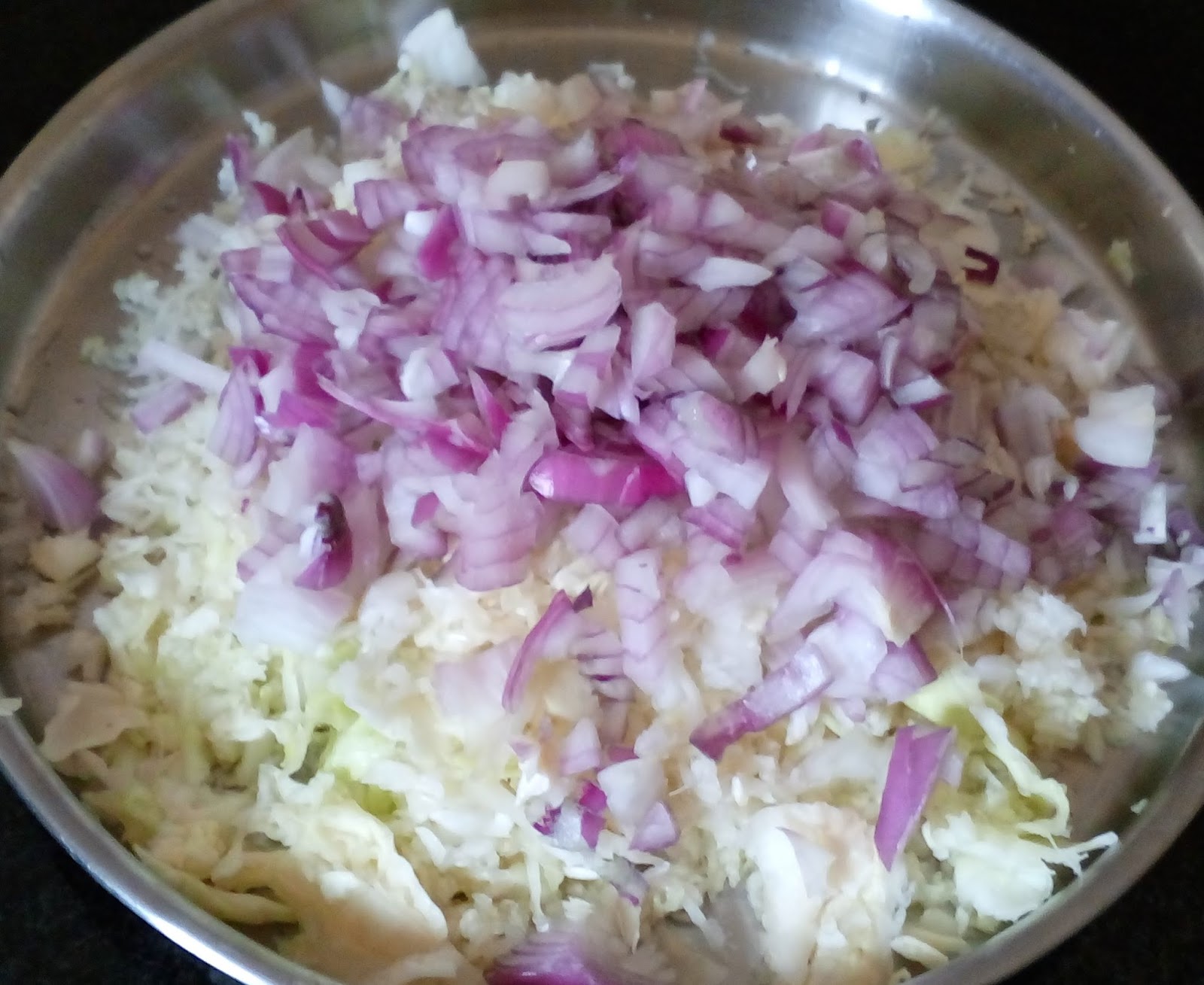 Cabbage Thalipittu / Rotti / Roti