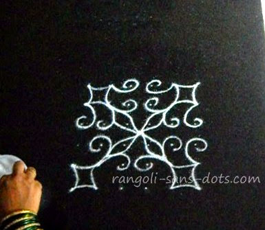 Rangoli designs with dots - 6 dots | Kolam by Sudha Balaji