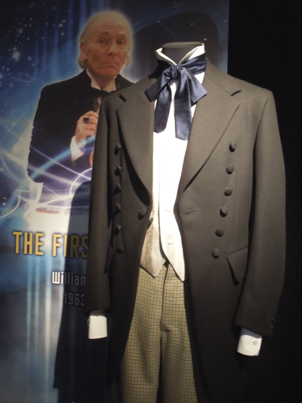 1st Doctor Outfit