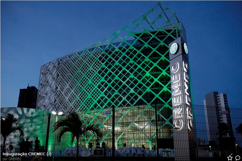 PRANCHETA DE ARQUITETO: METAL: SEDE DO CONSELHO REGIONAL DE MEDICINA DO ...