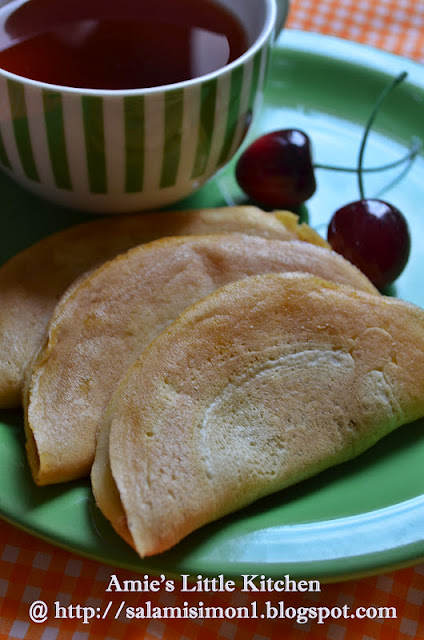 Mini Apam Balik a.k.a. Terang Bulan - Amie's Little Kitchen