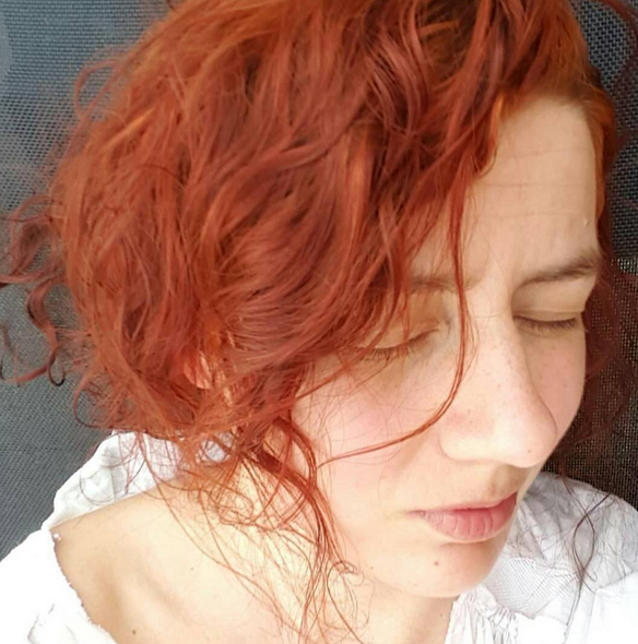 Jak zafarbowac wlosy henna na rudo?