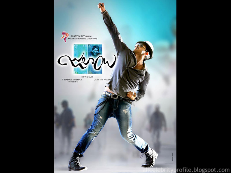 Allu Arjun, Ileana D Cruz Julayi Telugu Movie Poster - All Celebrity ...