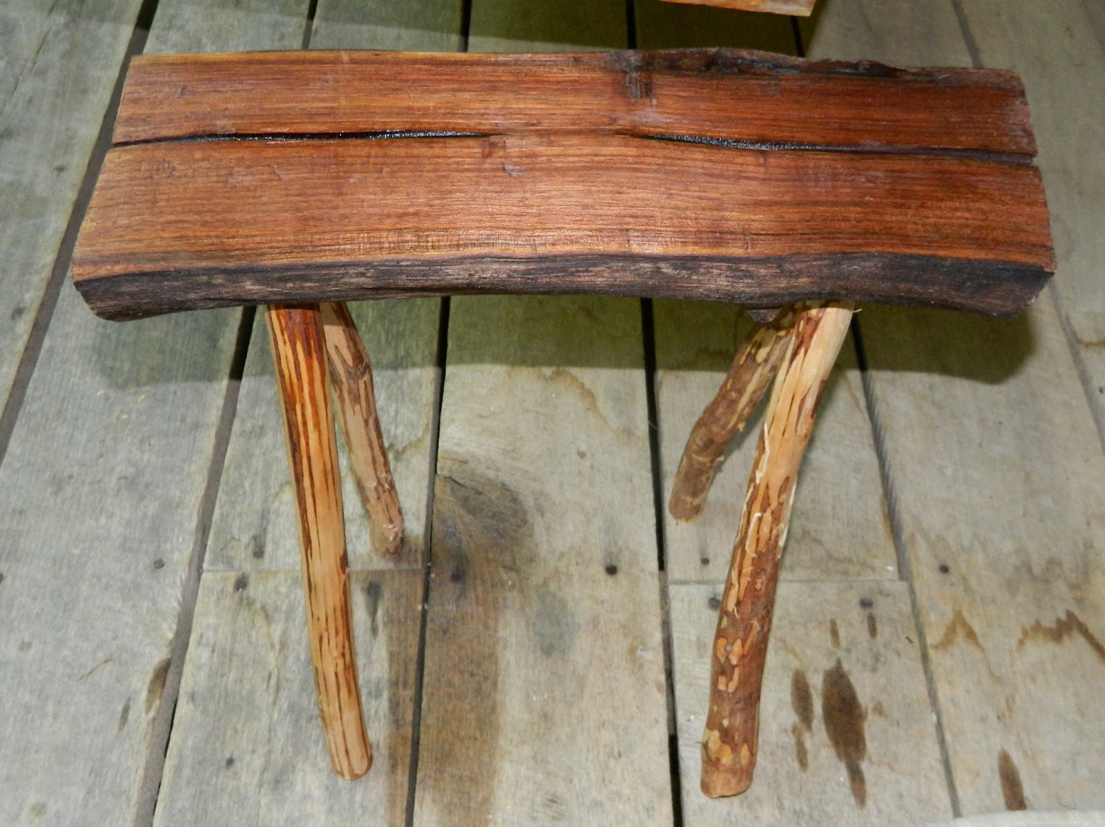 Lise's Log Cabin Life: Building A Primitive Table