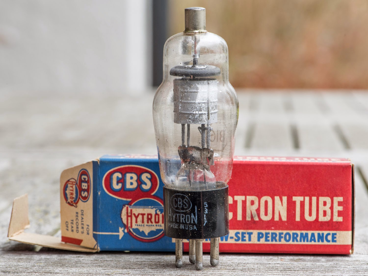 VinylSavor: Tube of the Month : The 816