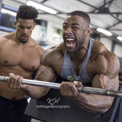 UK supermen - World Wide BodyBuilders