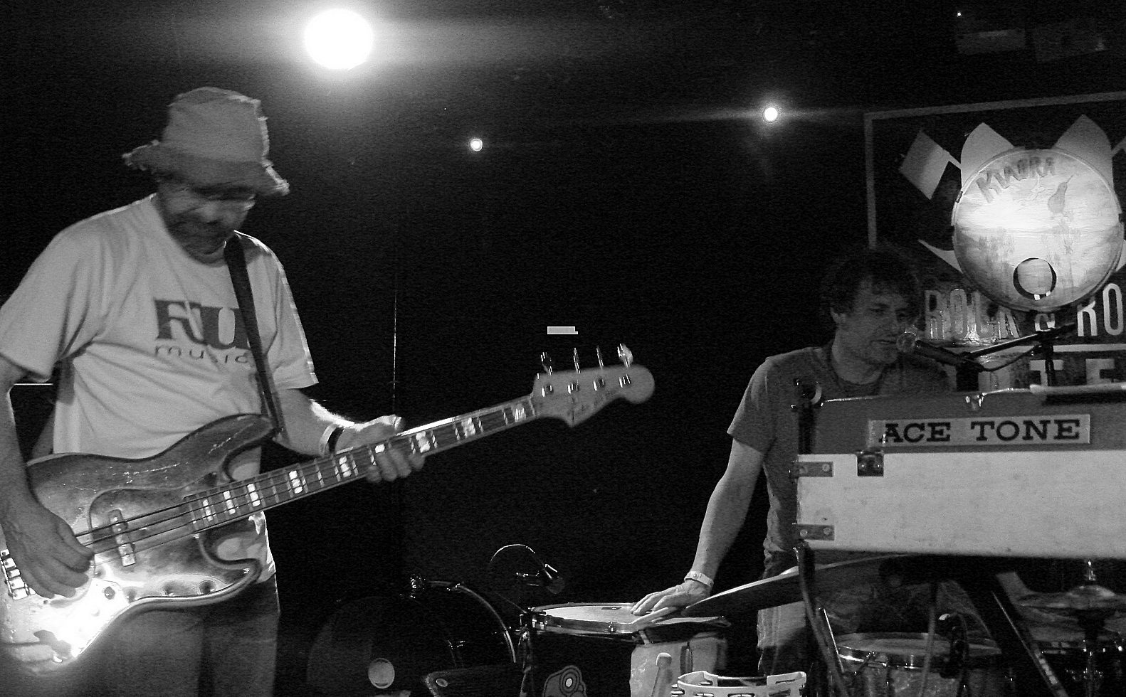 Der Musik Blog Aus Freiburg: Bands I Like Live Second Season - The ...