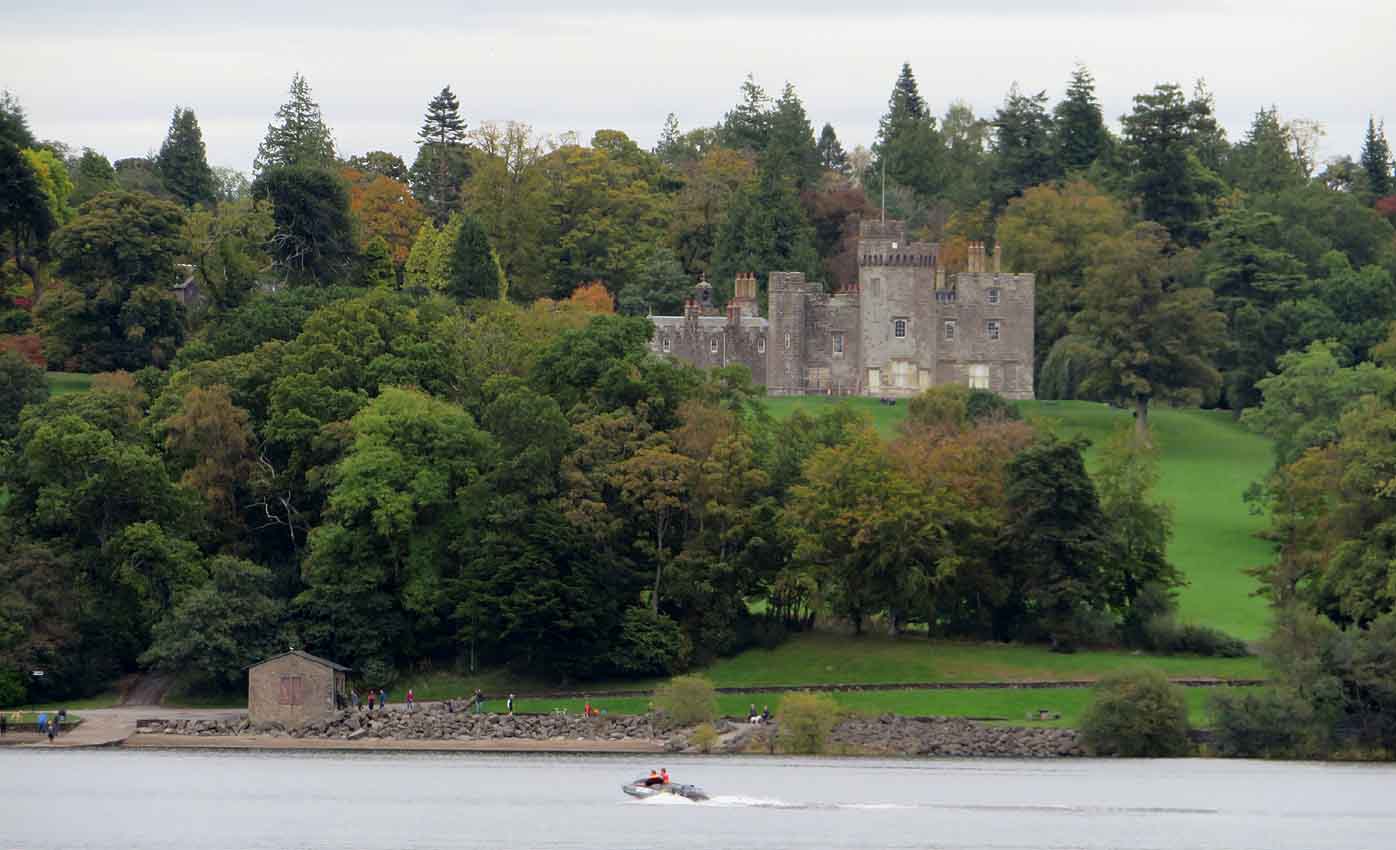 Alex and Bob`s Blue Sky Scotland: Loch Lomond Gallery. Balloch Castle ...