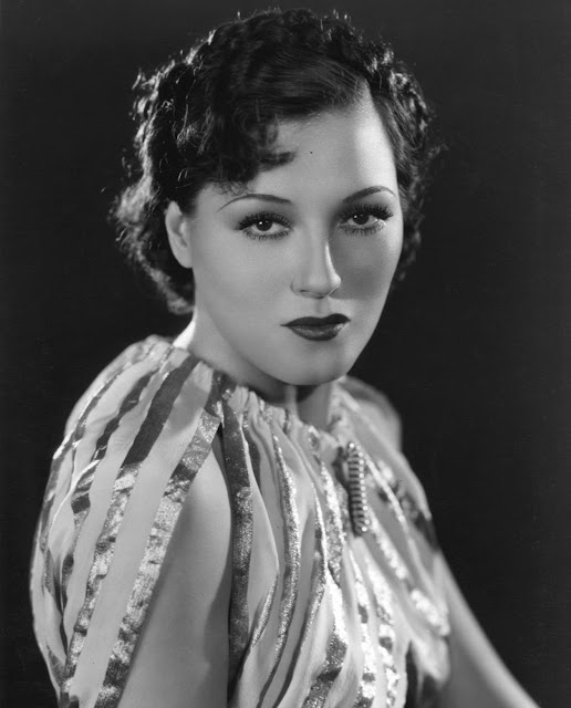 It's The Pictures That Got Small ...: THE SUNDAY GLAMOUR 15!