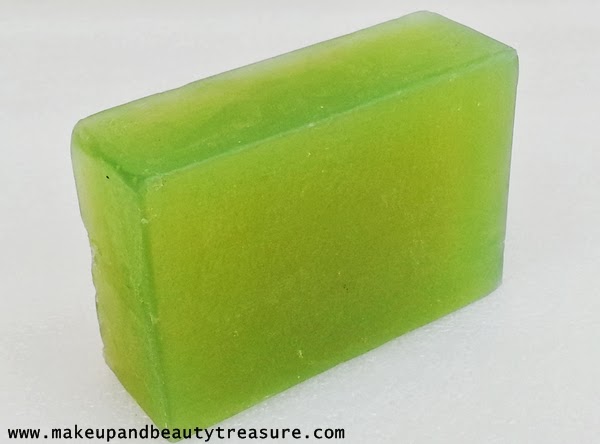 best makeup beauty mommy blog of india: Lass Naturals Aloe Vera ...