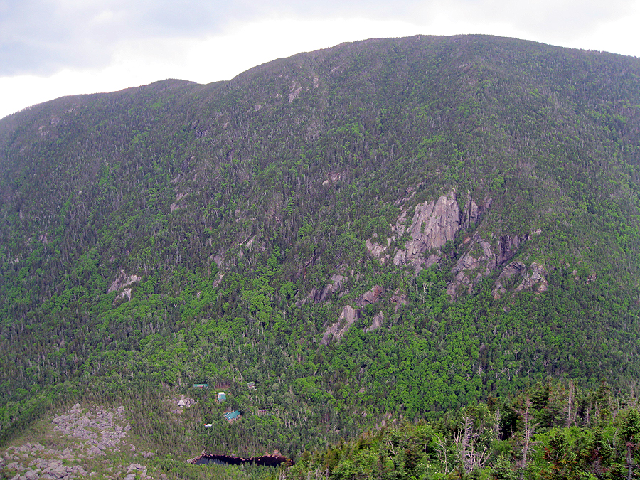 Hiking in the White Mountains: Racing the Weather: Carter Range and ...