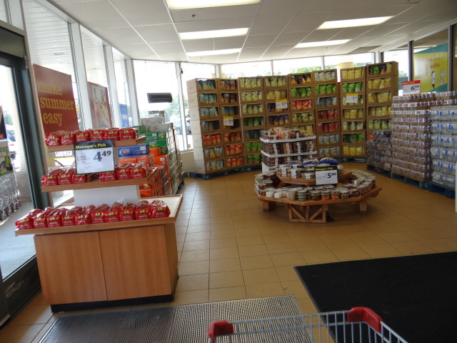Walkabout With Wheels Blog: FOODLAND in Forest, Ontario