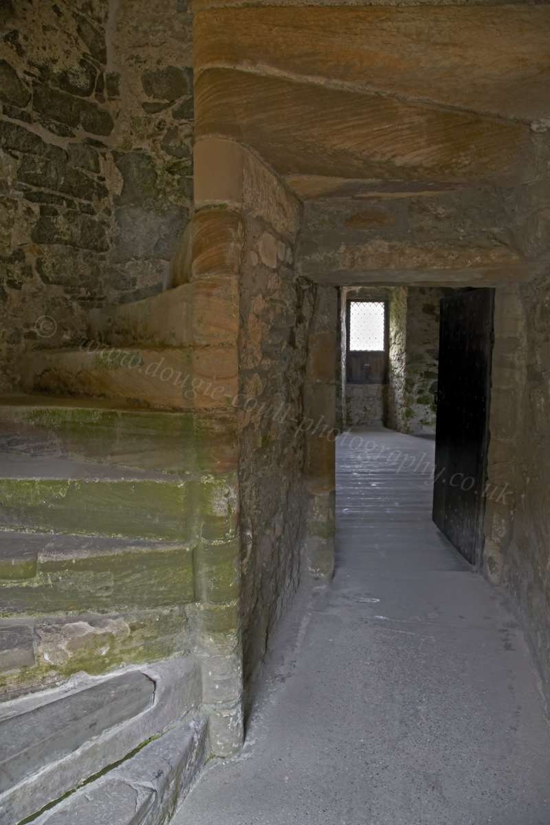 Dougie Coull Photography: Blackness Castle
