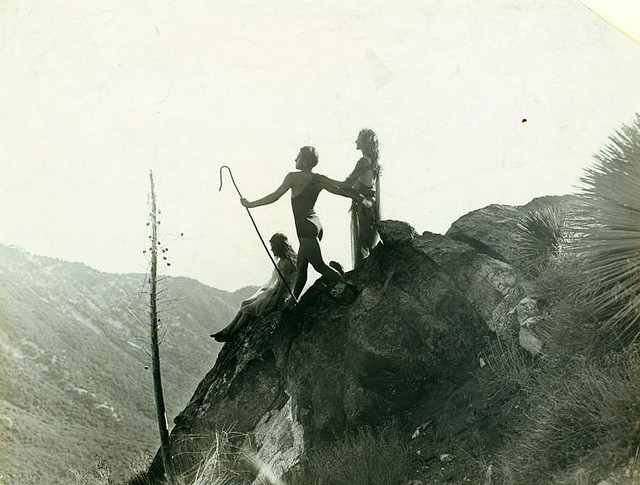 The Curious Tale of Denishawn ~ Kuriositas