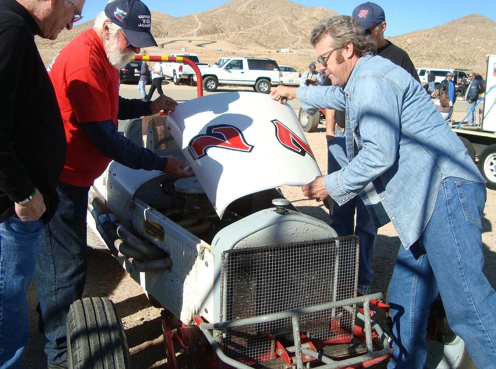 The Hot Rod Disorder™: Vintage Sprint/Midget Dirt Track Meet at Willow ...