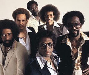Funkatropolis: The Commodores Perform Funk Hit "Fancy Dancer" Live On ...