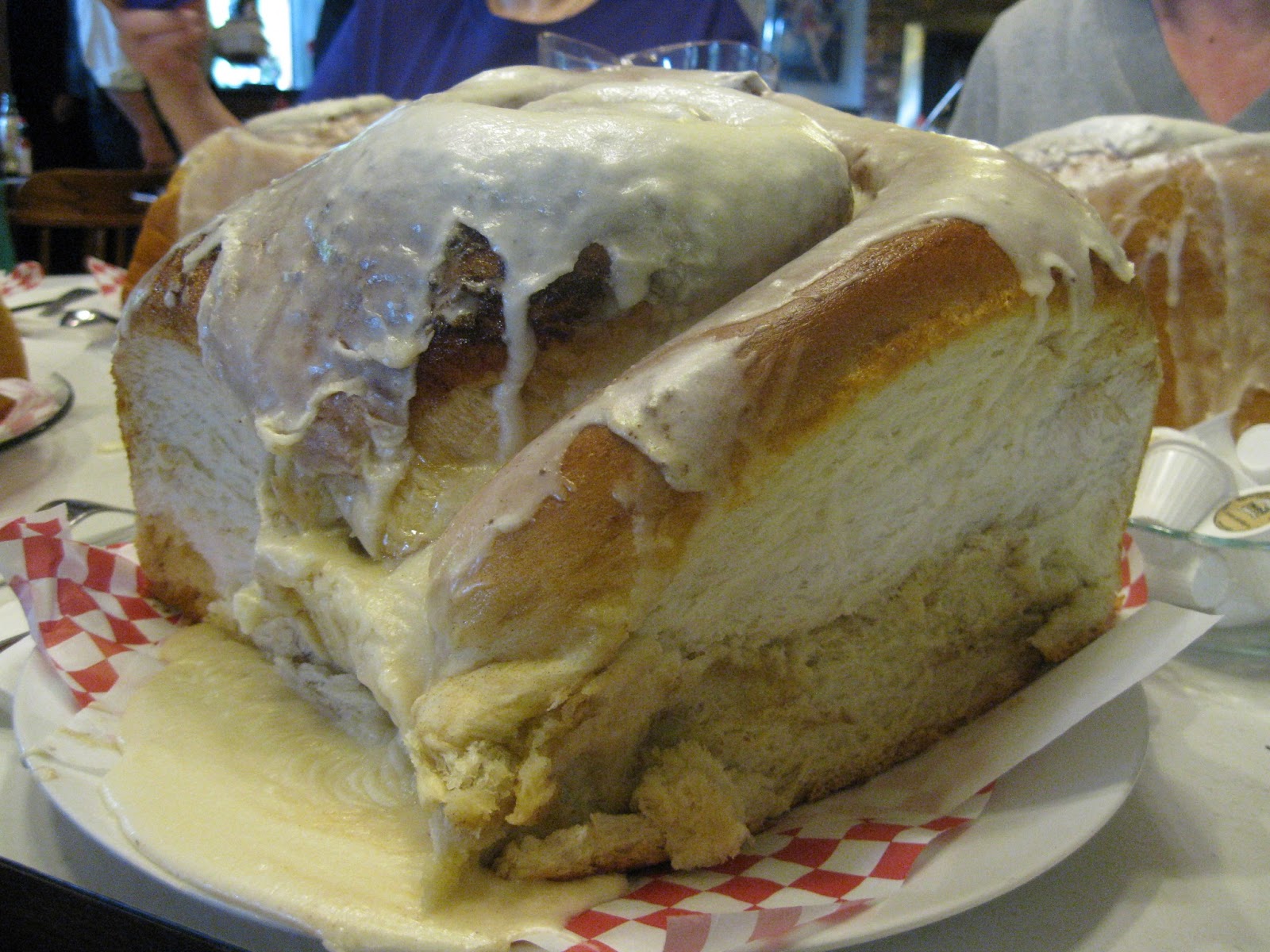 Aaron's Food Adventures | Food Reviews | Spicy Food Challenges | Food ...