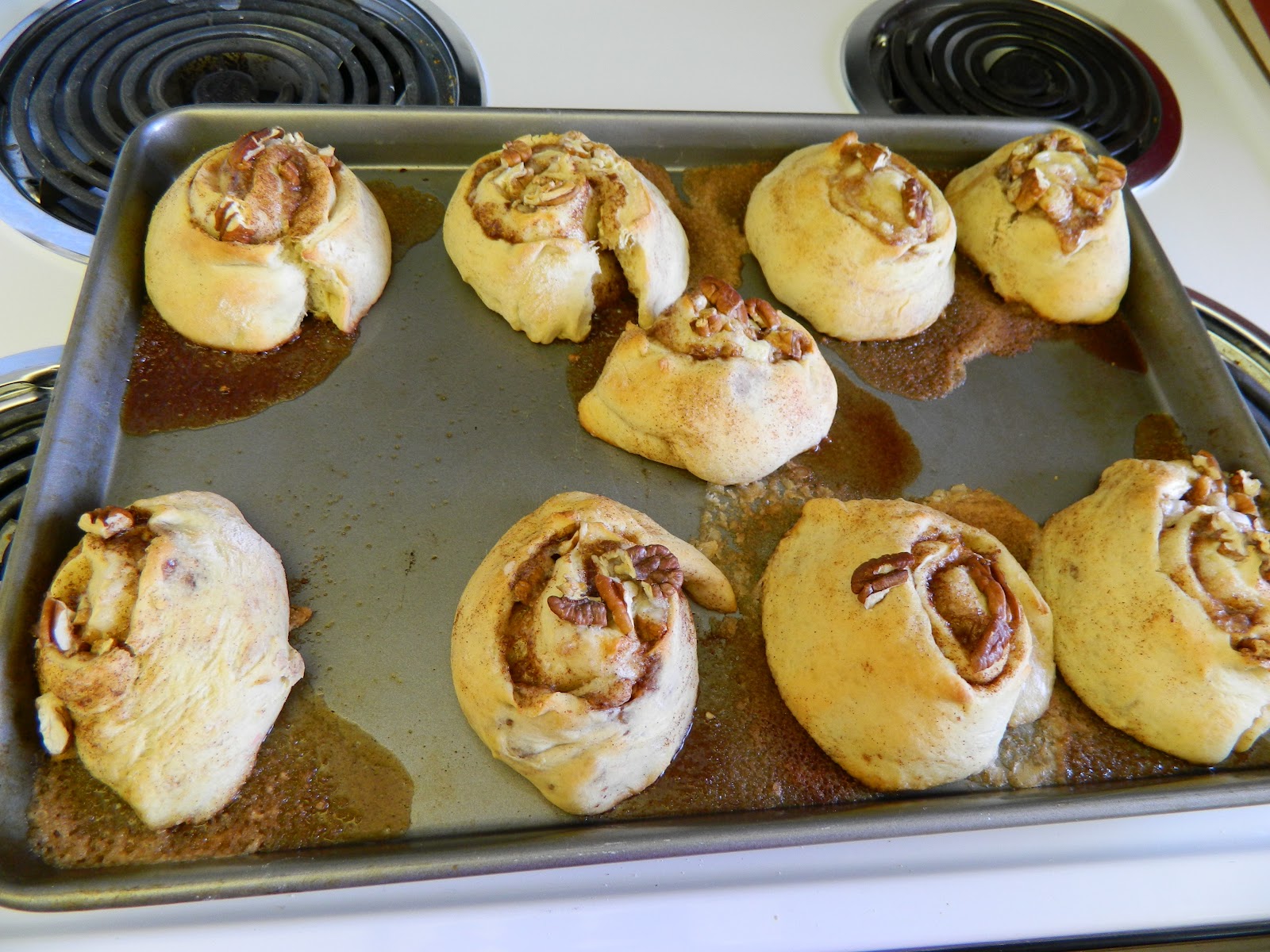 Polka-Dotty Place: Football Rolls