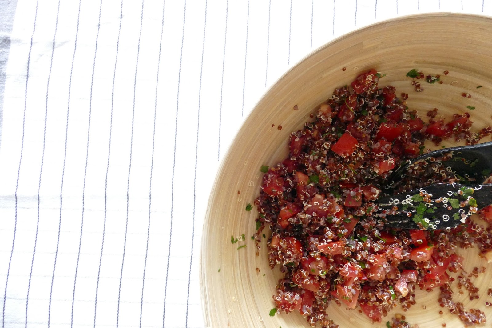 Salade de quinoa rouge express
