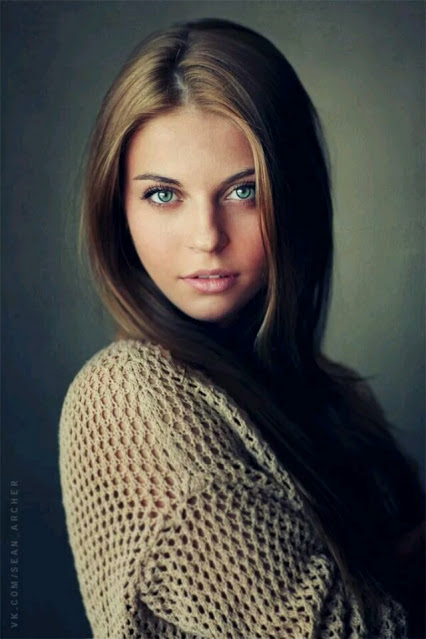 HD beautiful girls wallpaper: Beautiful Russian Model Girl Havê a Sweet ...