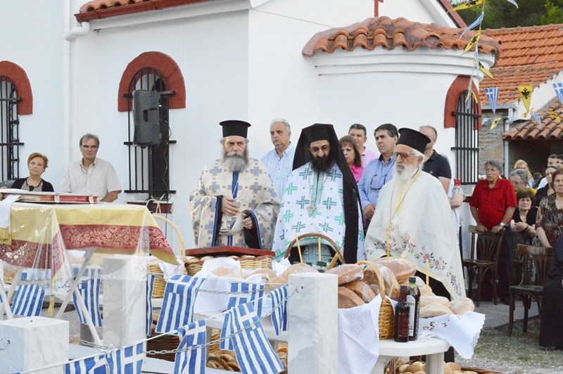 ΑΡΧΙΕΡΑΤΙΚΟΣ ΕΣΠΕΡΙΝΟΣ ΣΤΗΝ Ι.Μ. ΠΡΟΦΗΤΟΥ ΗΛΙΟΥ ΕΔΕΣΣΗΣ | TASTV.gr | Τα ...