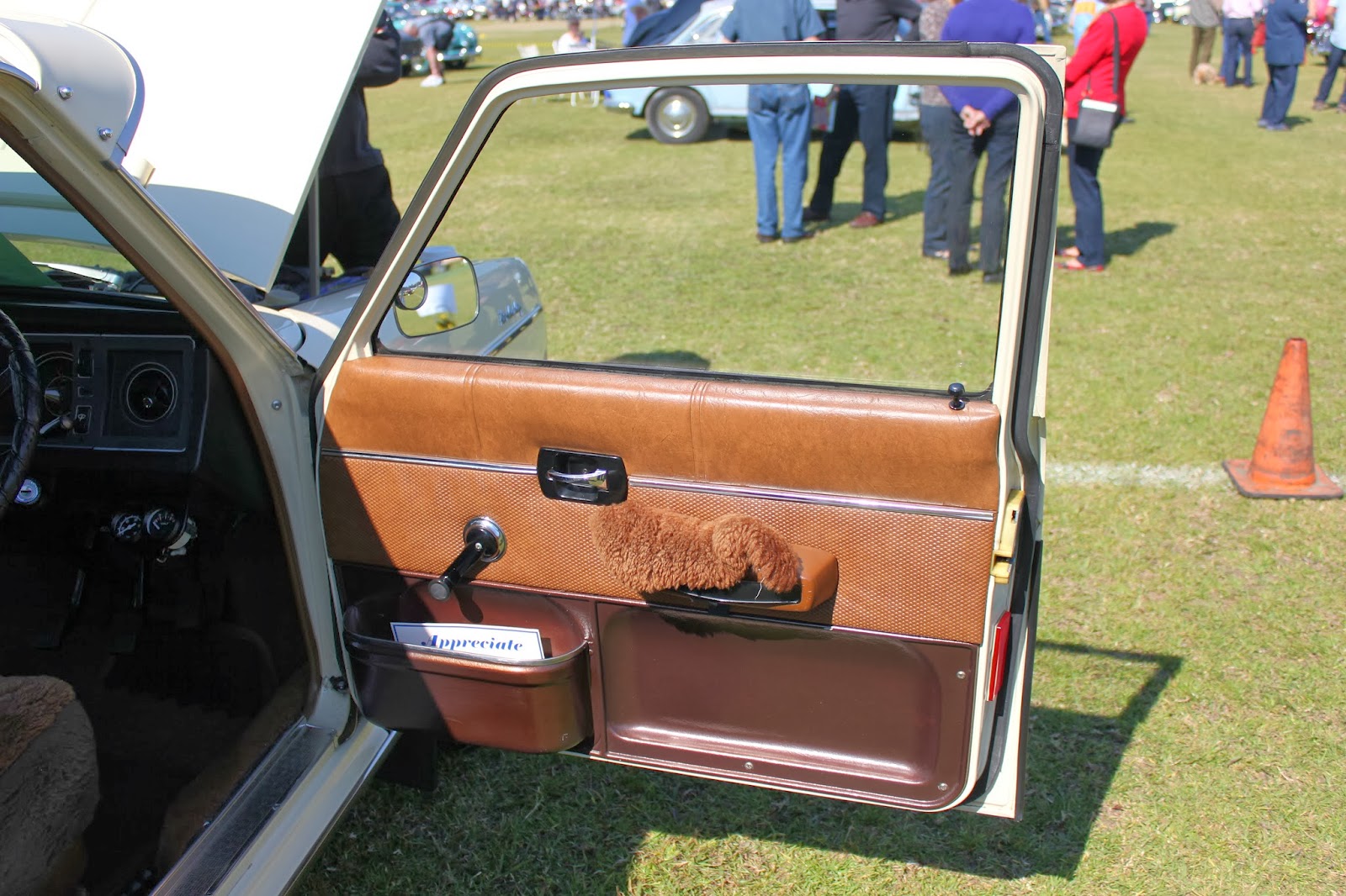 Aussie Old Parked Cars: 1971 Austin Kimberley MkII