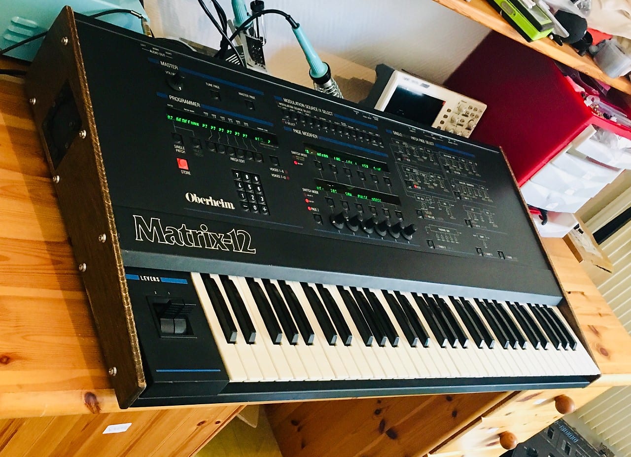 MATRIXSYNTH: Oberheim Matrix 12 w/ Individual Voice Outs