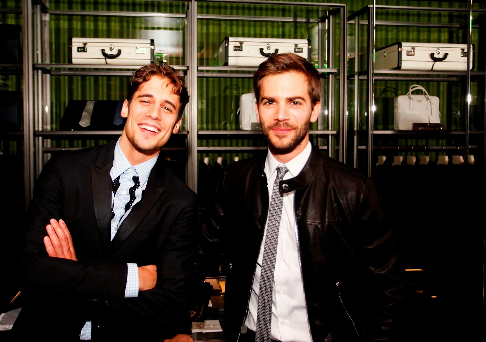 MODAICONO BY ALICIA MIRALPEIX: PRADA INAUGURA BOUTIQUEEN BARCELONA