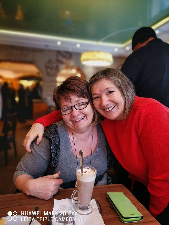 isteni hétfő: Megkésett Éva nap