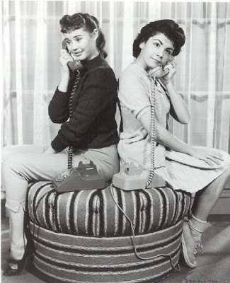 Comfort TV: Ringing Up Roberta Shore