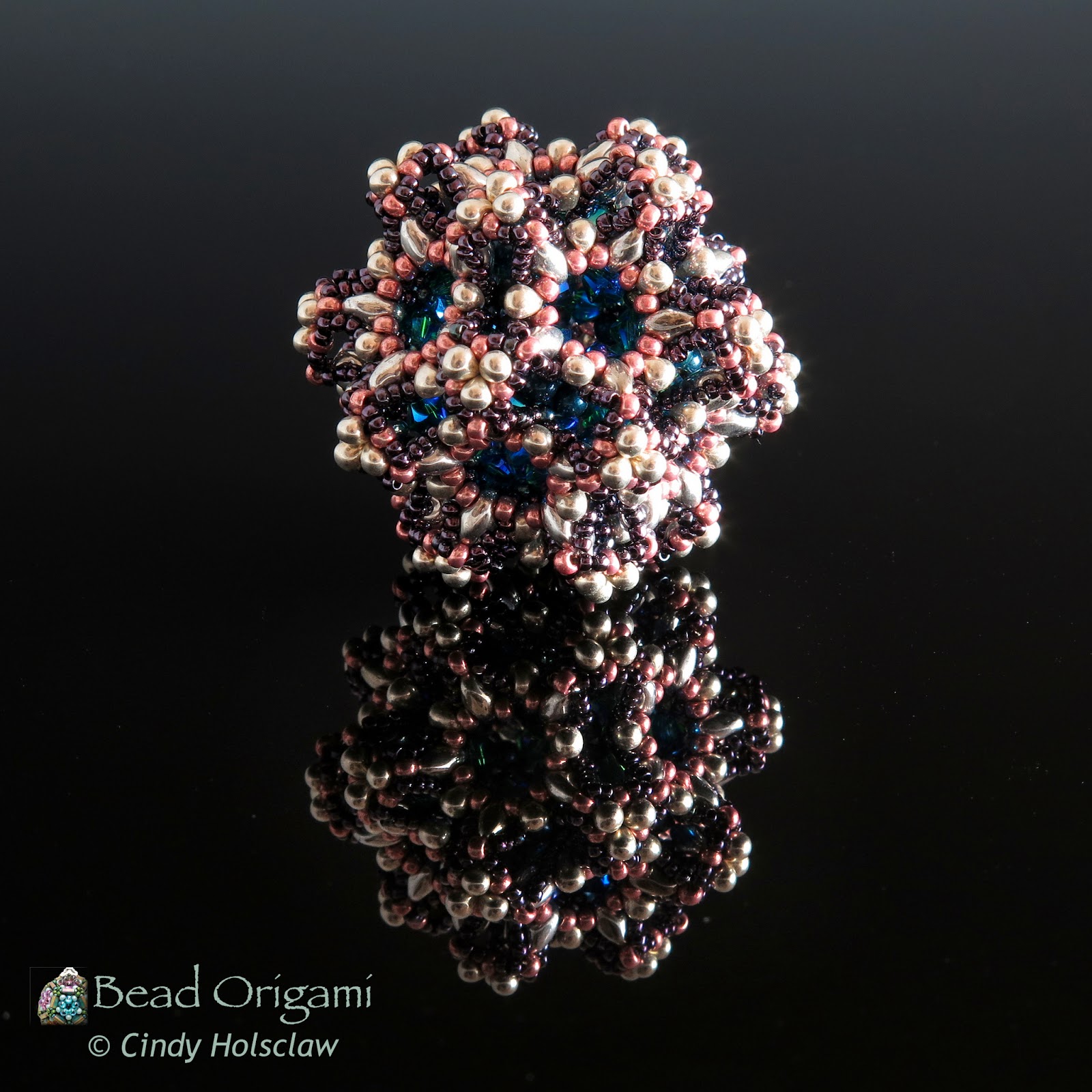Bead Origami: Beaded Bead Reflection Photography