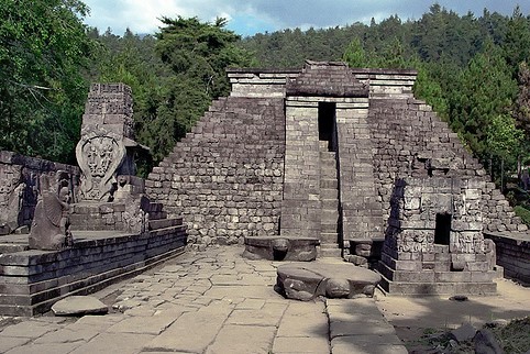 Materi Lengkap Sejarah Kerajaan Pajajaran