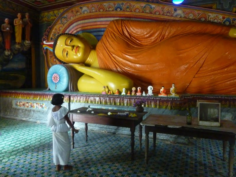 19 Days in Sri Lanka - 2011: Day 17 - Ambalangoda incl a local bus to ...