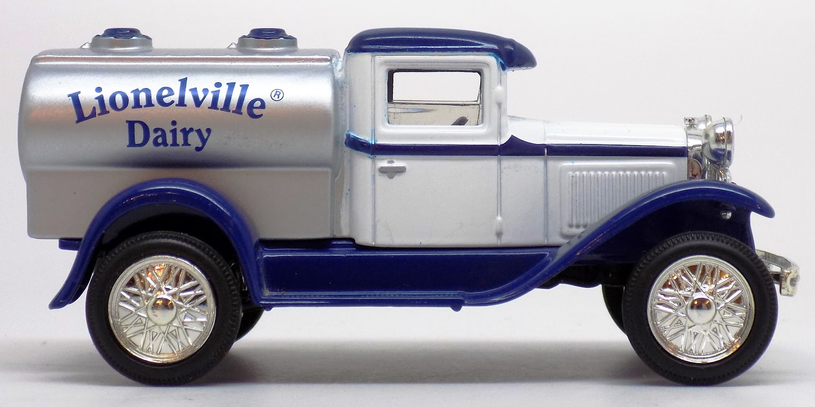 Toys and Stuff: Eastwood Automobilia / Liberty Classics 1/43 Diecast ...