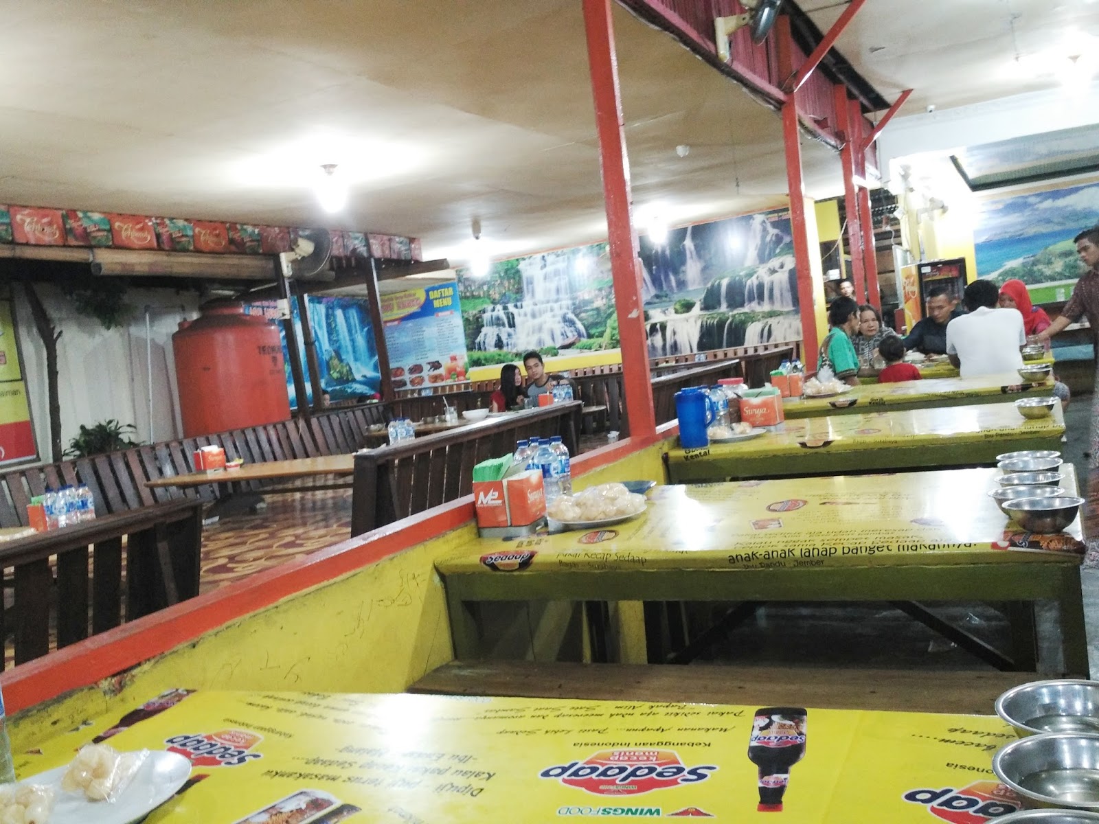 Pondok Ikan Bakar Aru Lubeg Padang