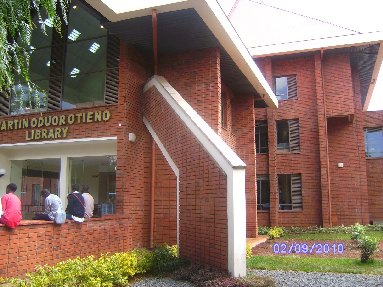 Libraries in Africa and in the United States: Library at KCA University ...