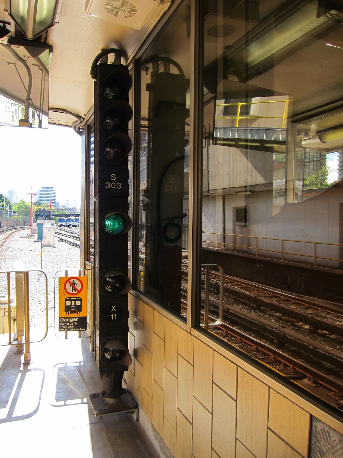 Station Fixation: Davisville