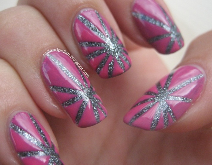 Nail & Polish: Fireworks Nails!