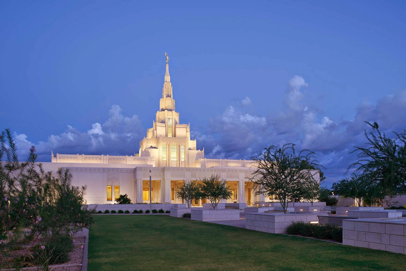 Finding Arizona: The Phoenix Temple
