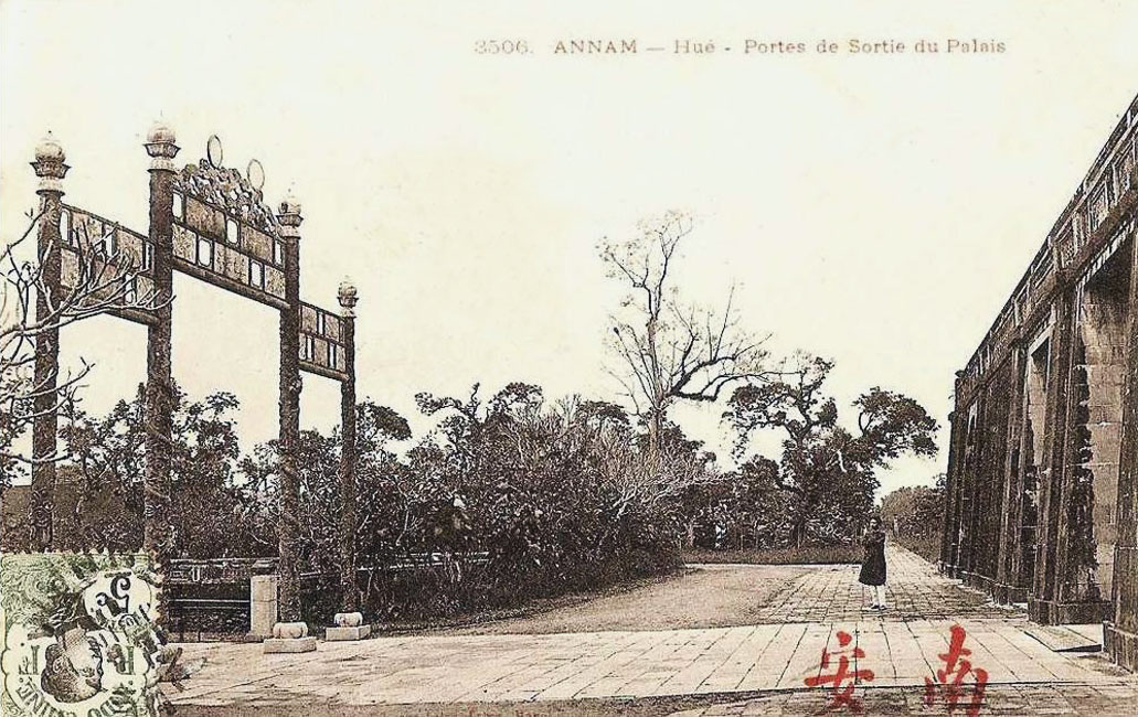 A Picture's Worth a Thousand Words: Protectorat francais d'Annam ...