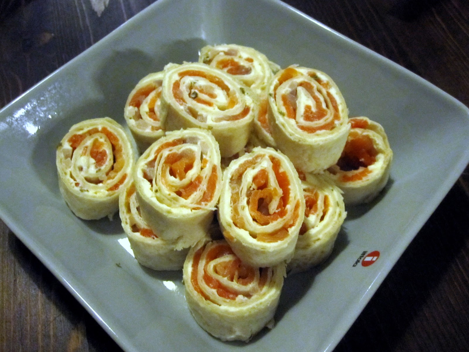 MARTAN KEITTIÖSSÄ: Cocktail-rullat