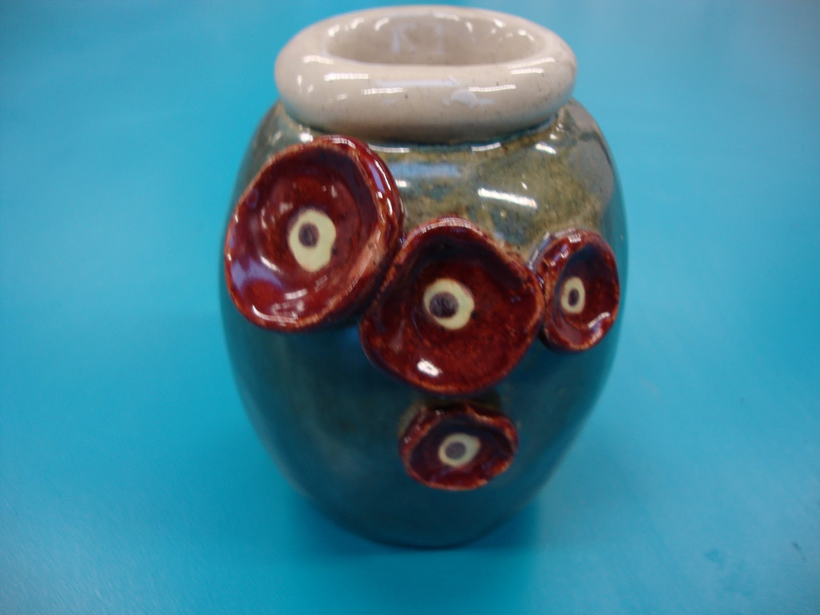 Wendy Wallwork Ceramics: pinch pots