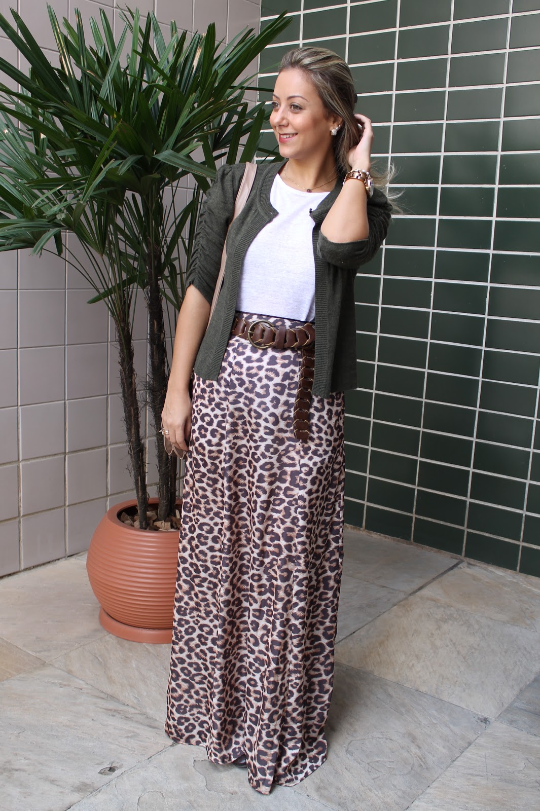 Josi Queiroga: Meu Look - Saia Longa