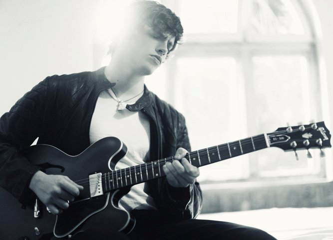 Lasso - Diverso Magazine