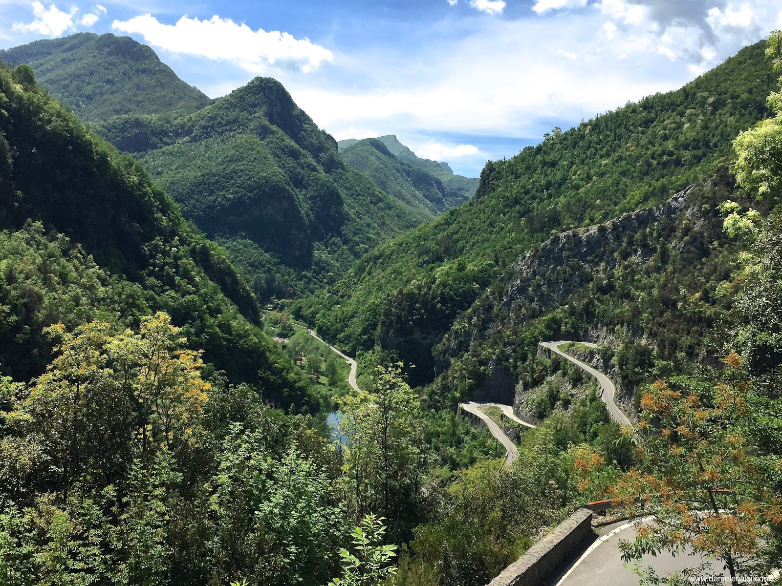 Daniele Saisi Blog: Strada per Vergemoli: foto