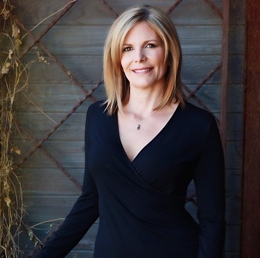 Fearless Nikki Poland: Pod lupą : Rodzina Bella