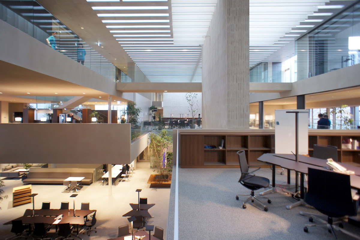 japan-architects.com: 小堀哲夫による「NICCAイノベーションセンター」